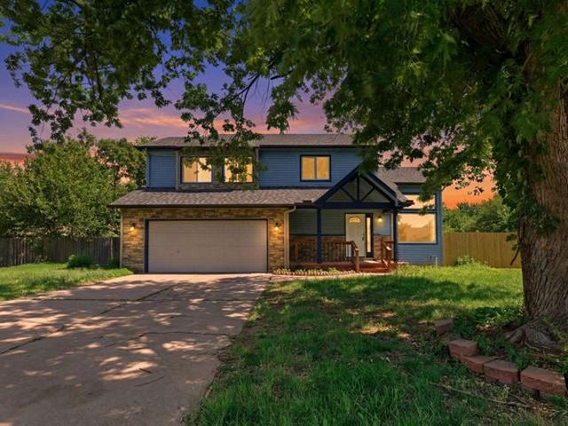 1202 S Stoneybrook Cir, Wichita, KS 67207