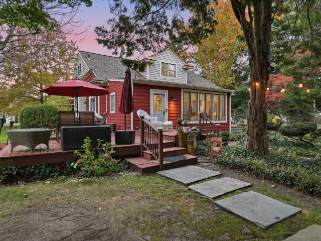 1202 Shore Road