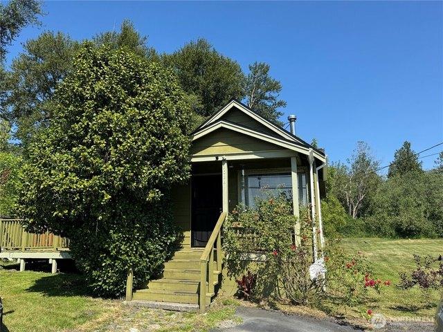 1202 th Ave S, Seattle, WA 98178