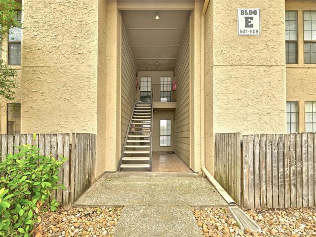 1202 Thorpe Ln # 508