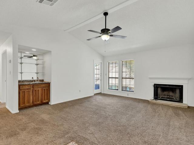 1202 Thorpe Ln # 208