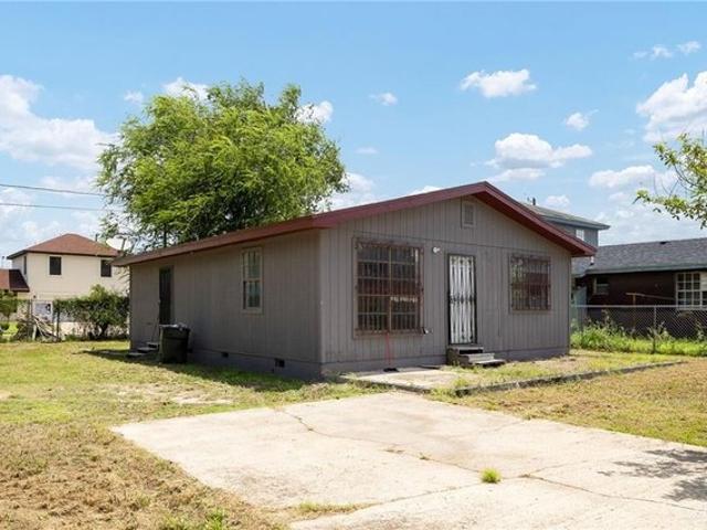 1202 W I St, Mission, TX 78572