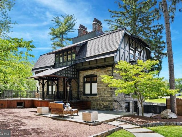 1202 W Wynnewood Rd Unit 1, Wynnewood, PA 19096