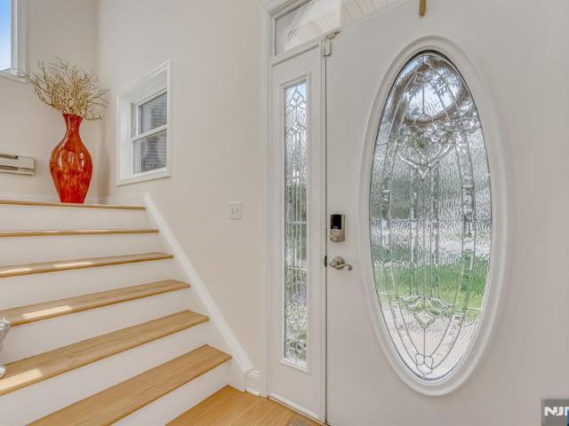1202 Whitney Lane