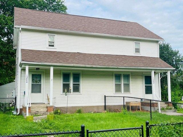 1202 1 Burnett Ave, Ames, IA 50010