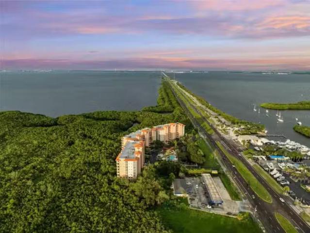 12033 GANDY BLVD N APT 182, SAINT PETERSBURG, FL 33702 Condo/T.