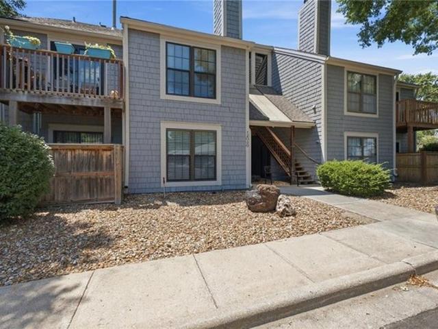 12030 W 58th Ter Apt C, Shawnee, KS 66216