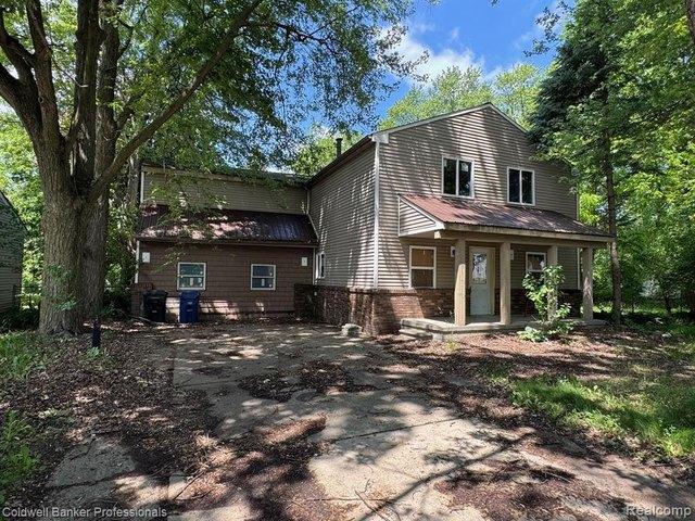 12031 Centralia, Redford, MI 48239