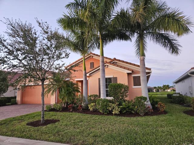 12031 SW Marigold Ave, Port St. Lucie, FL 34987 | MLS #R11153