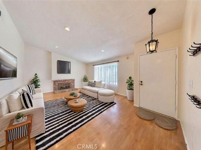 12036 Camino Valencia