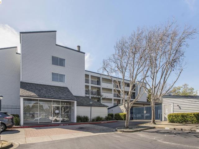 1203 Melville Square, Unit 216, Richmond, CA 94804 | MLS #41126