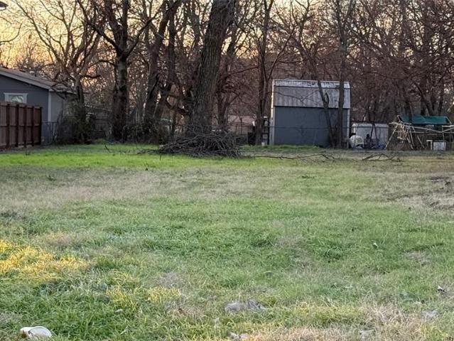 1203 Mill St, Gainesville, TX 76240 | MLS #21000