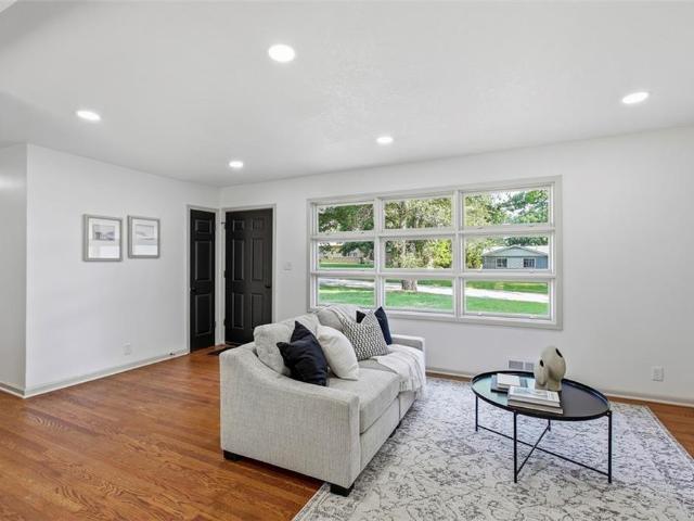 1203 NE 64th Terrace