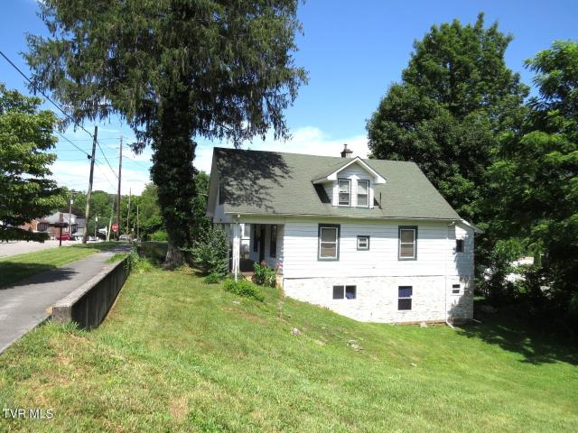 1203 Northwest Virginia Avenue