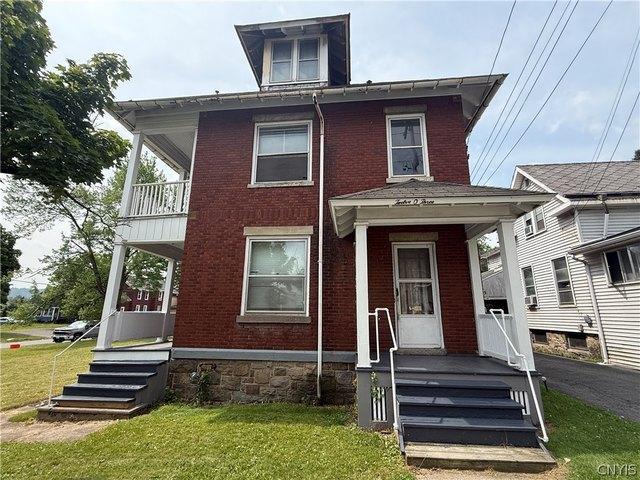 1203 Noyes St, Utica, NY 13502