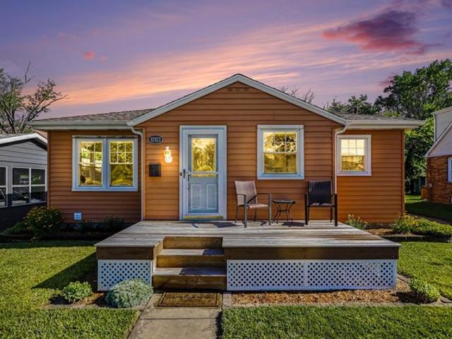 1203 Orchard Ave, Saint Joseph, MI 49085
