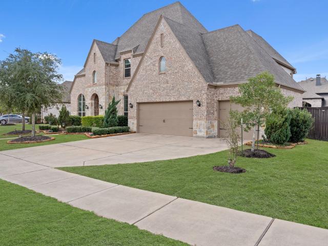 1203 Orange Pumpkin Lane