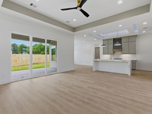 1203 Ada St