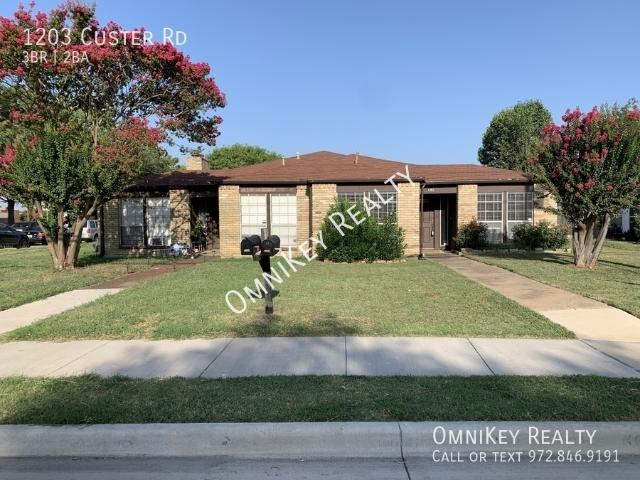 1203 Custer Rd, 3 beds, 2 full baths