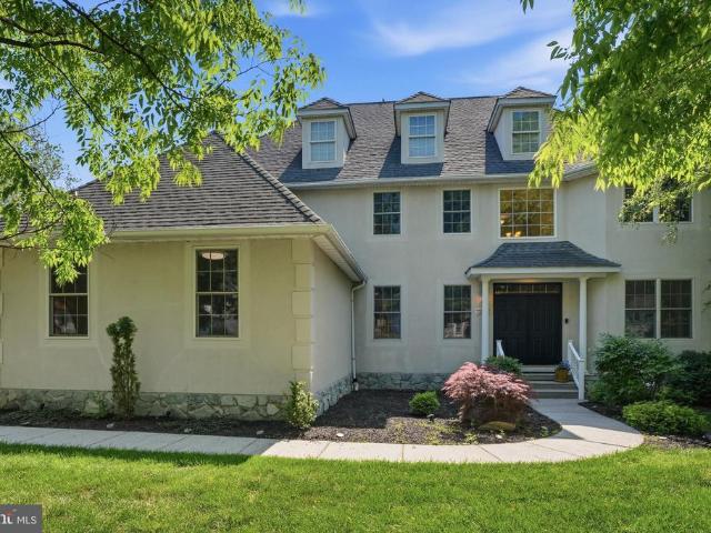 1203 Crespo Lane