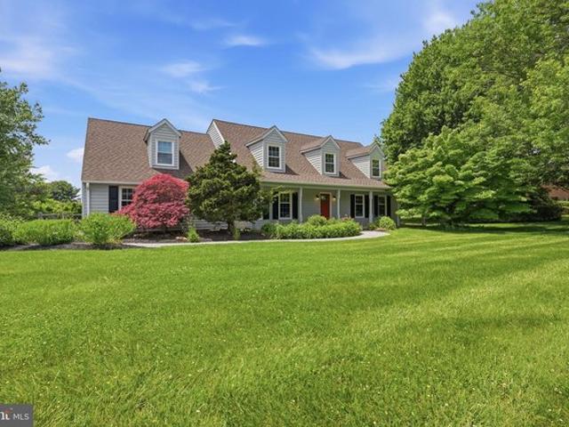 1203 Delpa Dr, Newark, DE 19711