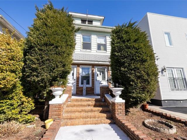 1203 E 34th St, Brooklyn, NY 11210