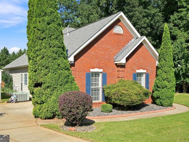 1203 Foxcreek Drive