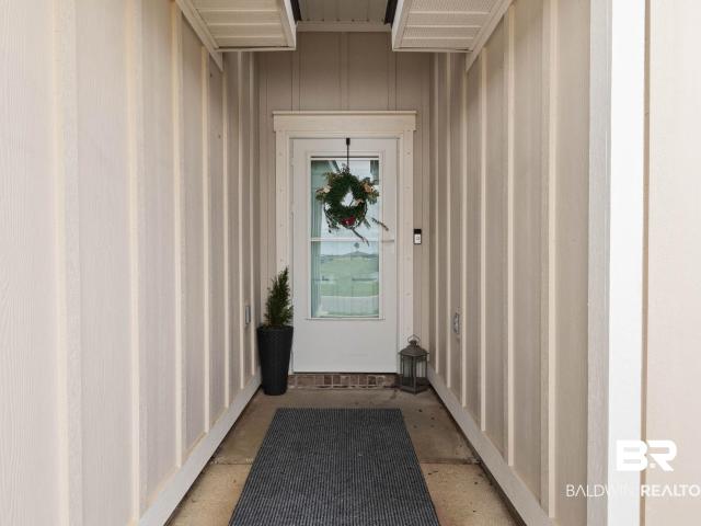 1203 Hayward Loop