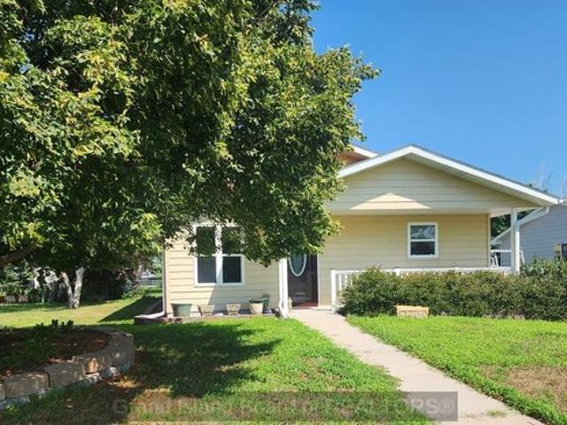 1203 K Ave, Kearney, NE 68847