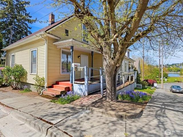 1203 Pacific Ave, Bremerton, WA 98337