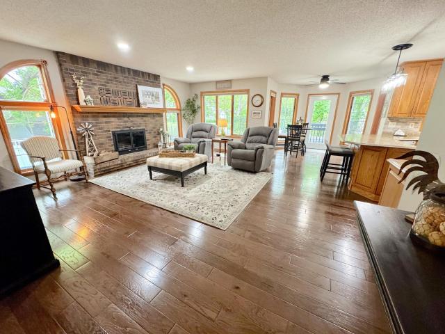 1203 Parkside Drive