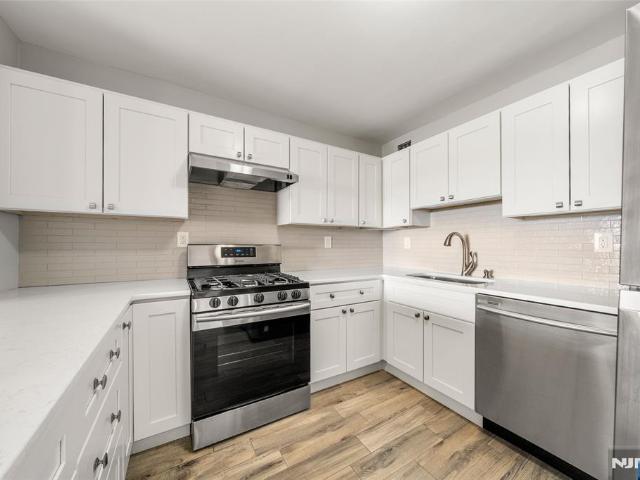 1203 River Road # 6F