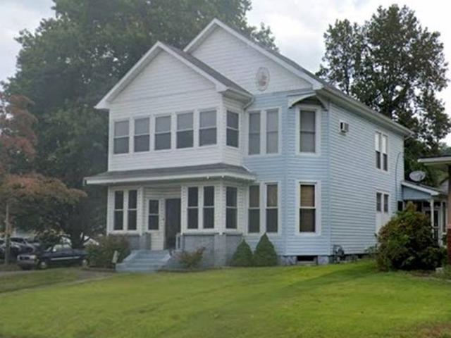 1203 S 6th St, Ironton, OH 45638