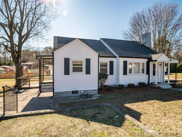 1203 W Gold Street Extension, Kings Mountain, NC 28086 | MLS #4335 | Compass