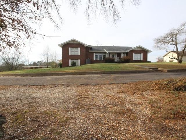1203 W Sunset, Nashville, AR 71852