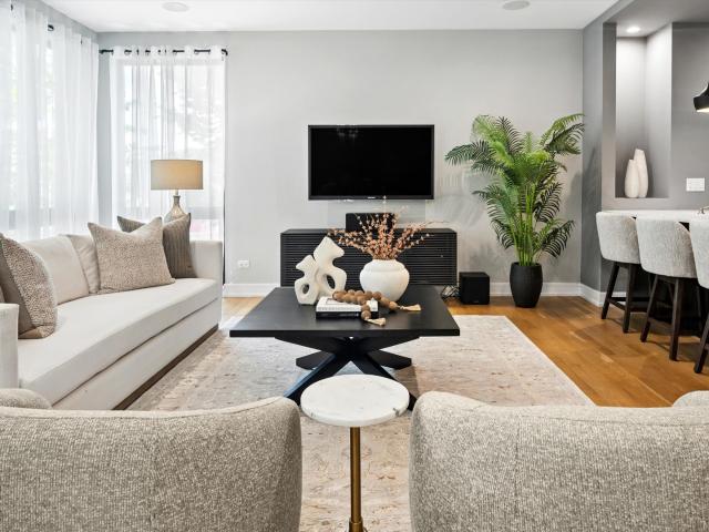 1203 W Superior Street # 1B