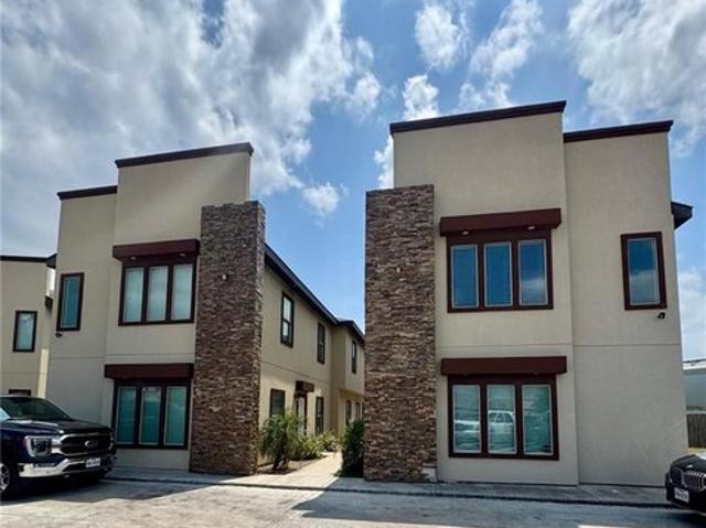 1203 Whiteoak Dr, Edinburg, TX 78541