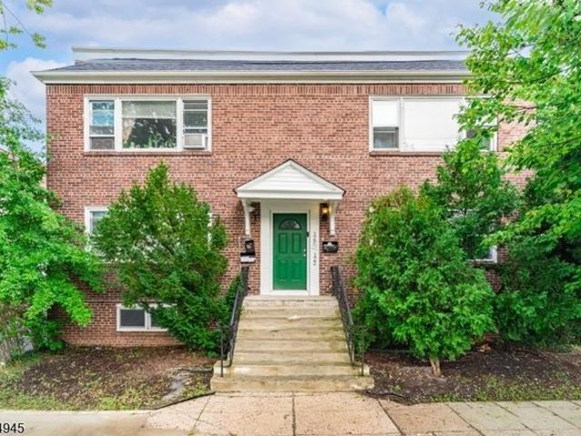 120 122 Tuxedo Pkwy, Newark, NJ 07106