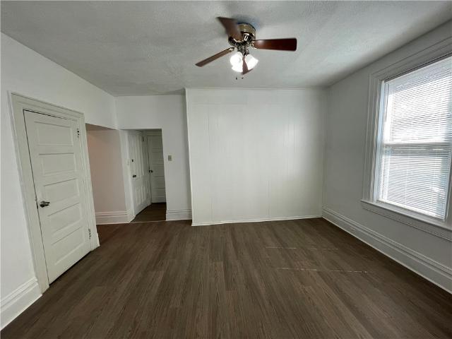 120 1st St 2