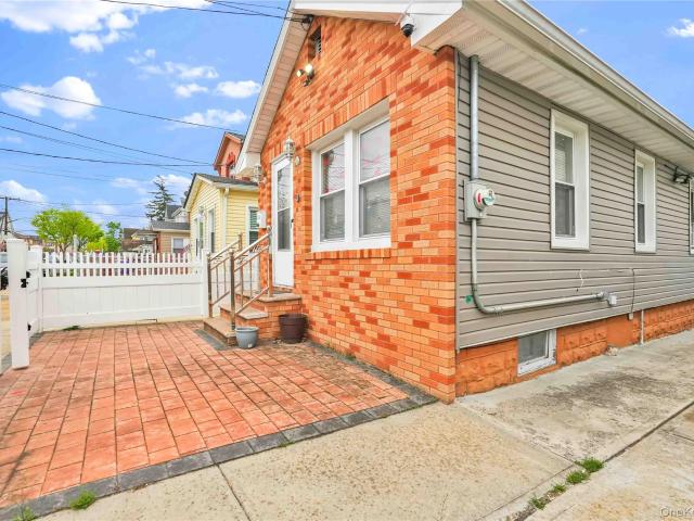 120 24 th Street | Compass