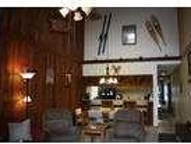 $120 / 2br JULY SPECIAL*Top Floor*Surrounded by trails!