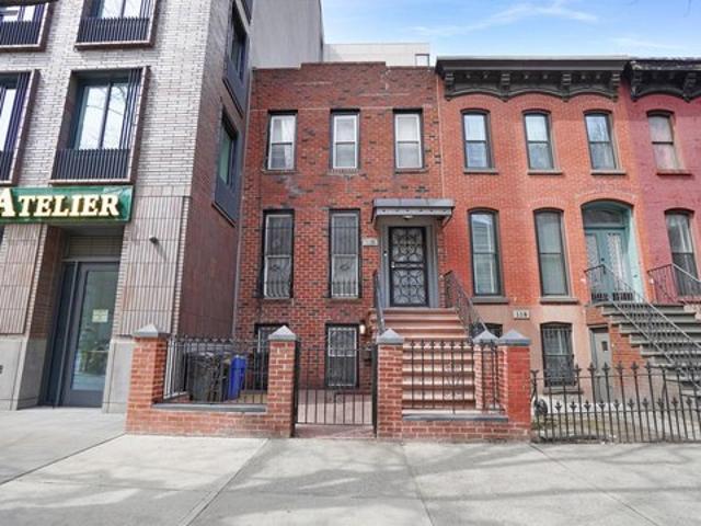 120 4th Ave, Brooklyn, NY 11217