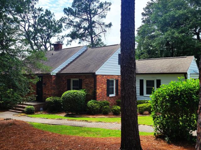 120 Country Club Circle