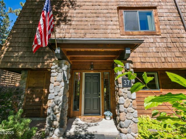 120 Country Club Dr, Unit STE 37, Incline Village, NV 89451 | MLS #250056 | Compass