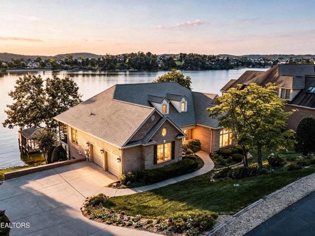 120 Coyatee Point Dr, Loudon, TN 37774