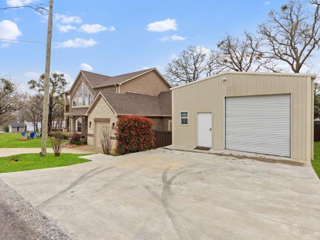 120 Coffee Cir, Pottsboro, TX 75076 | MLS #21210