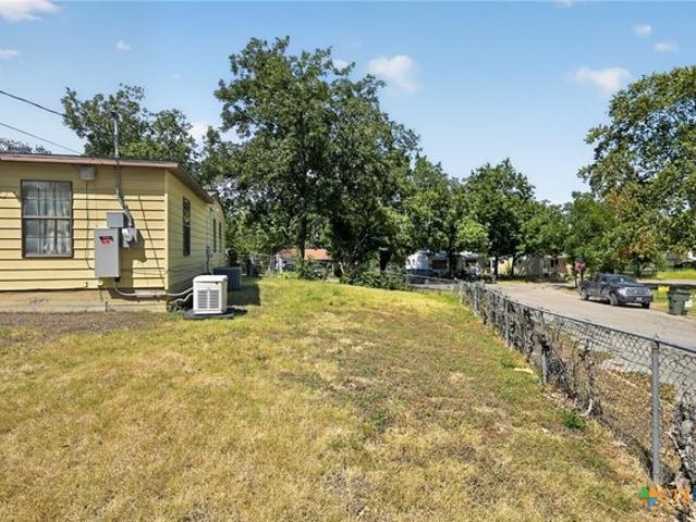 120 Collins Ave, Killeen, TX 76541