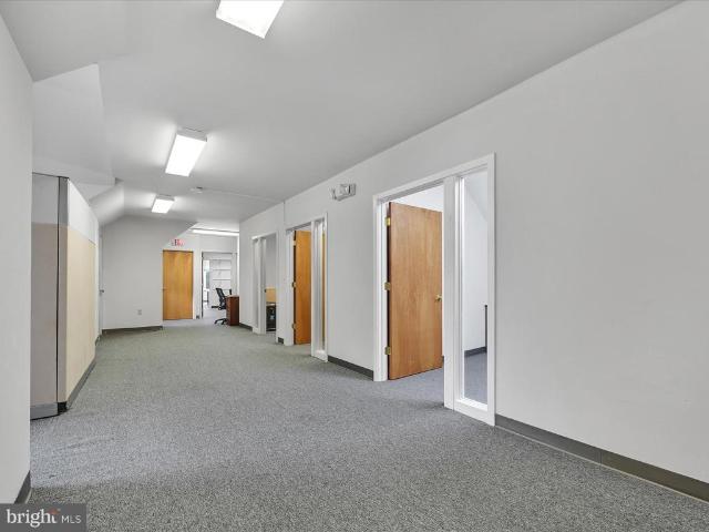 120 Commons Court