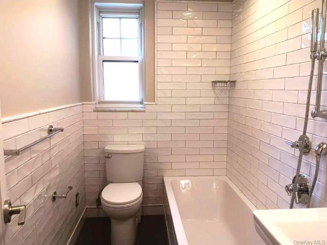 120 Cabrini 43