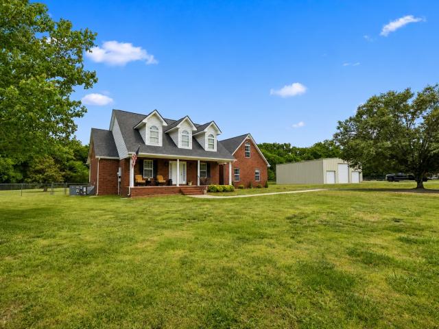 120 Callaway Ct